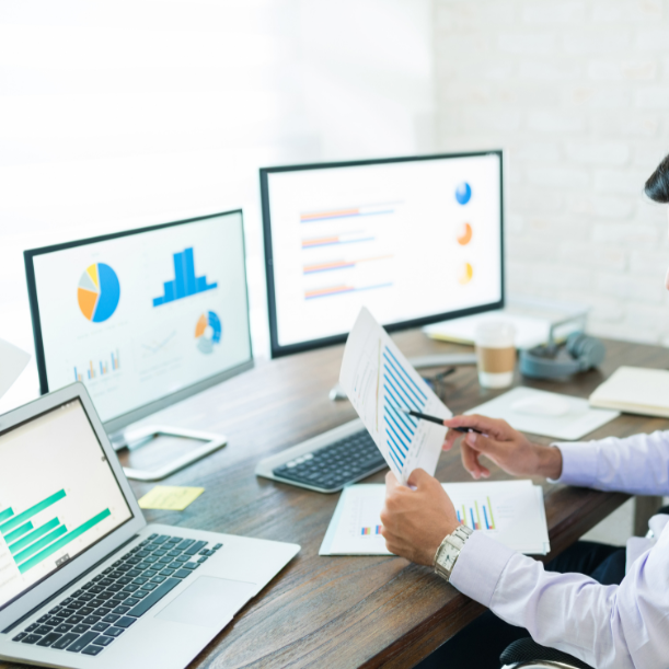 Top HR Dashboard Examples to Boost Workforce Management