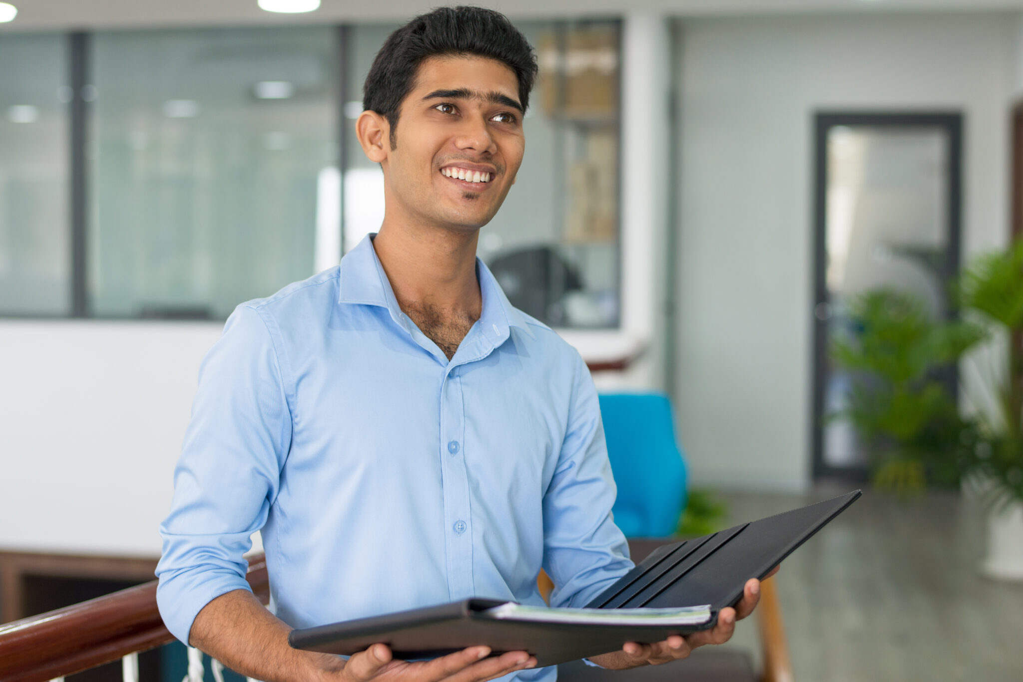 HR jobs in India [2026]: Top Roles, Salaries, Hiring Trends & Career Growth