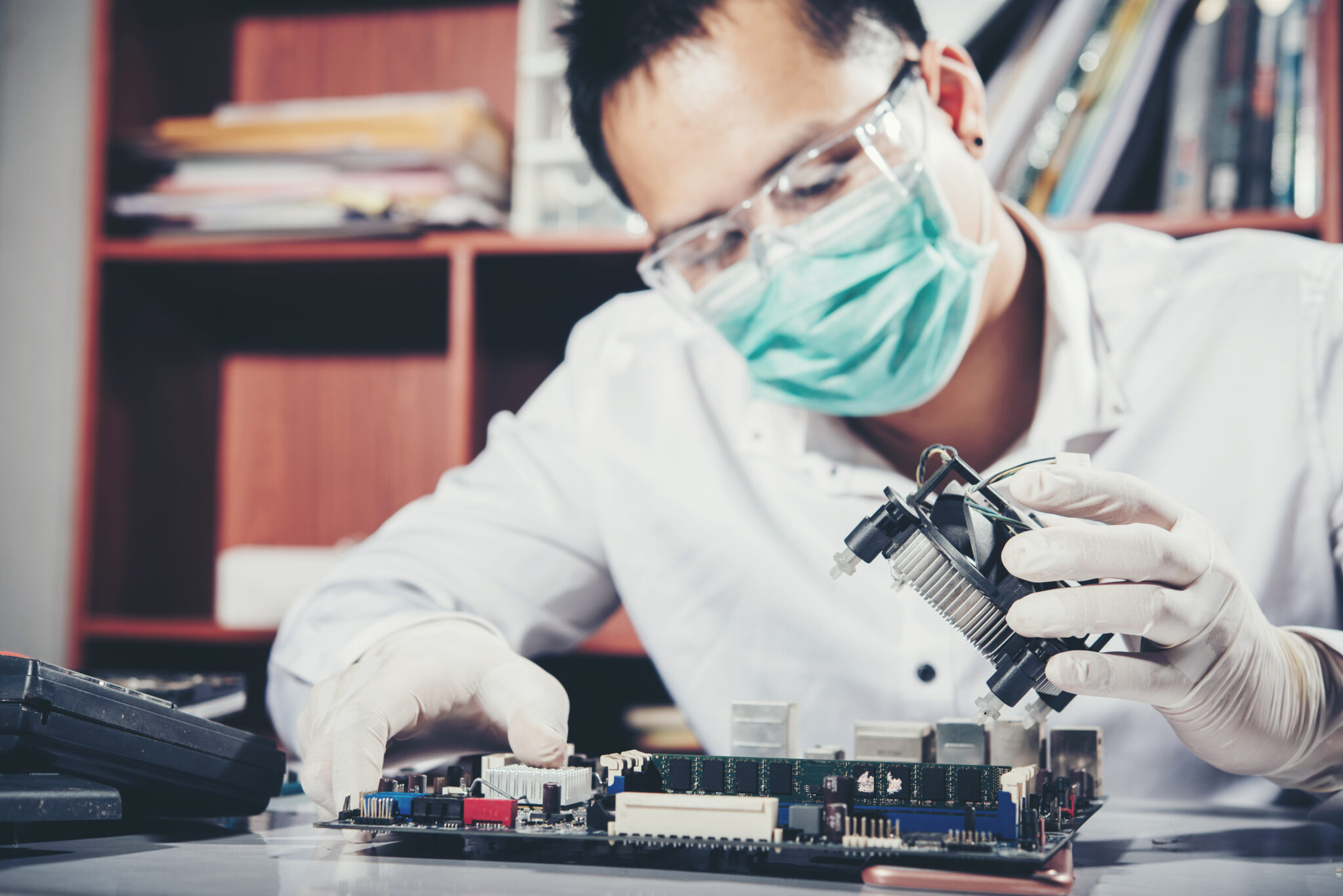 Hiring Challenges in Semiconductor Industry: A CHRO & HR Leader Perspective
